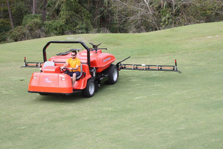 Smithco unveils Star Command 5200 turf sprayer | Golfdom